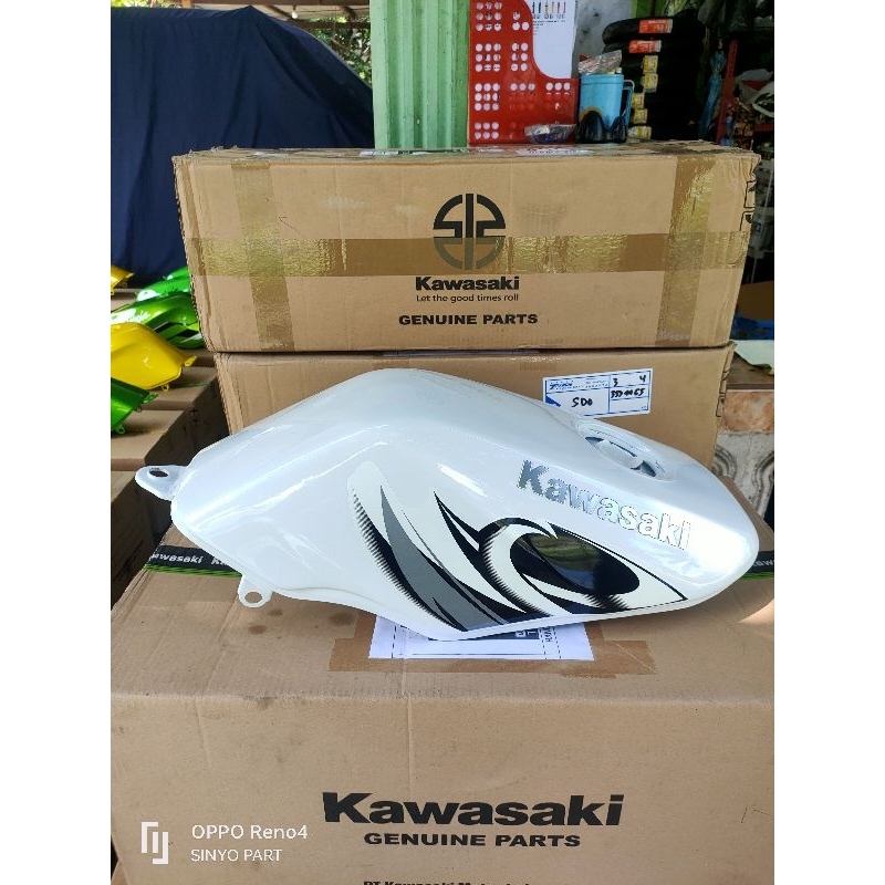 Jual TANGKI NINJA R PUTIH HIJAU ORENS 2012 ORIGINAL KAWASAKI SUDAH ADA ...