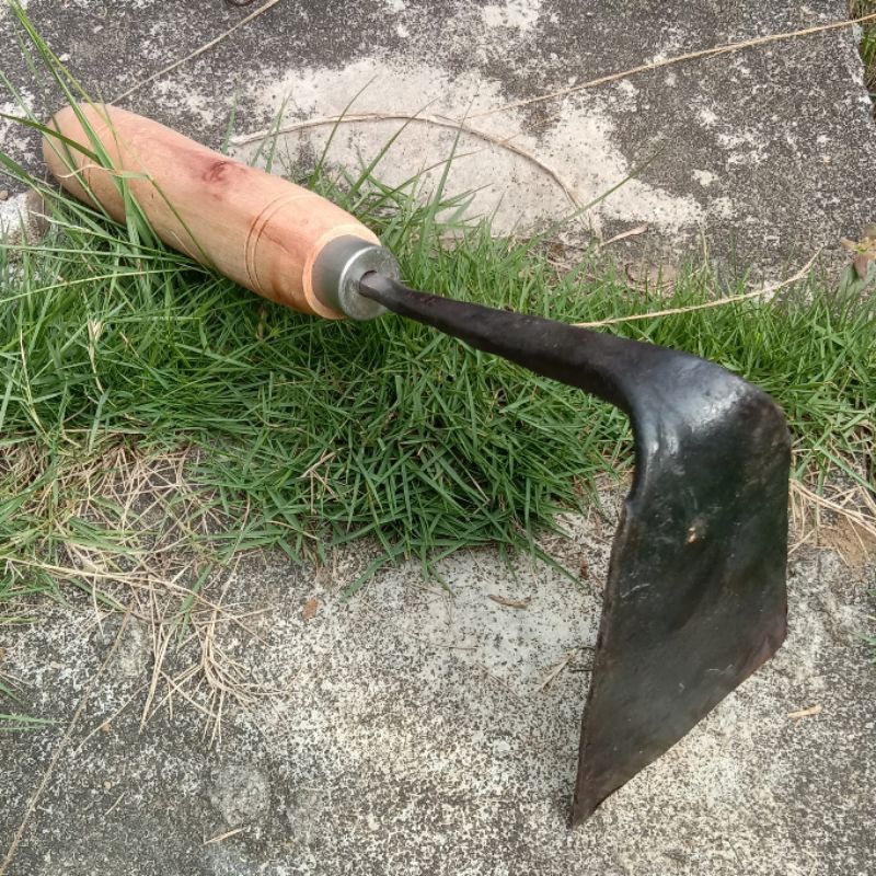 Jual koret rumput model cangkul/gatul rumput/cangkul mini | Shopee ...
