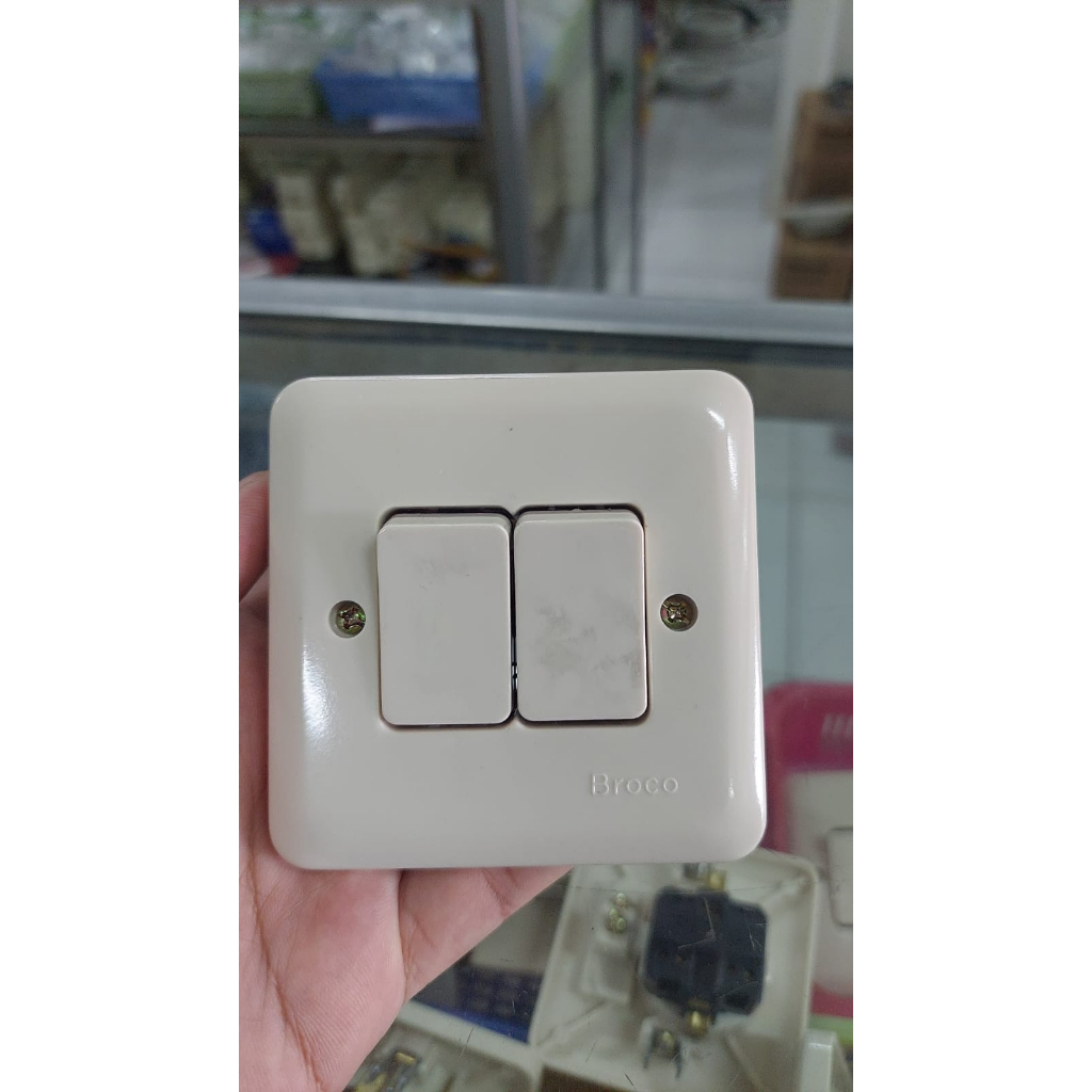 Jual Broco Saklar Seri 2G Gracio 4162 Sakelar Double 2 Gang | Shopee ...