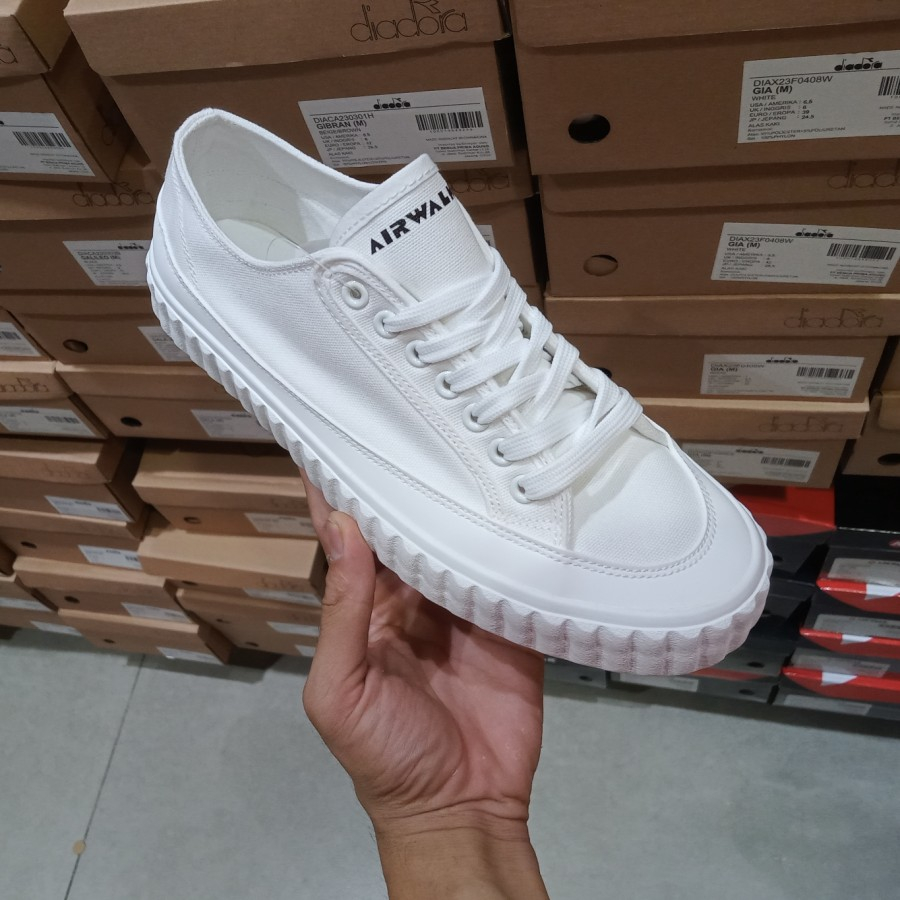 Jual Sneakers pria/Airwalk original/Airwalk Taleen Men's Sneakers ...