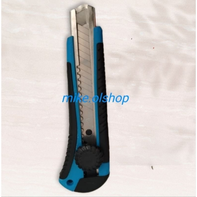 Jual Pisau Cutter / Cutter Besar / Cutter Besar + Refill / Pemotong ...