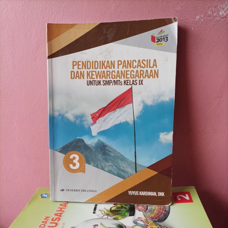 Jual Buku PPKN kelas 9 SMP/MTs Erlangga bekas murah | Shopee Indonesia