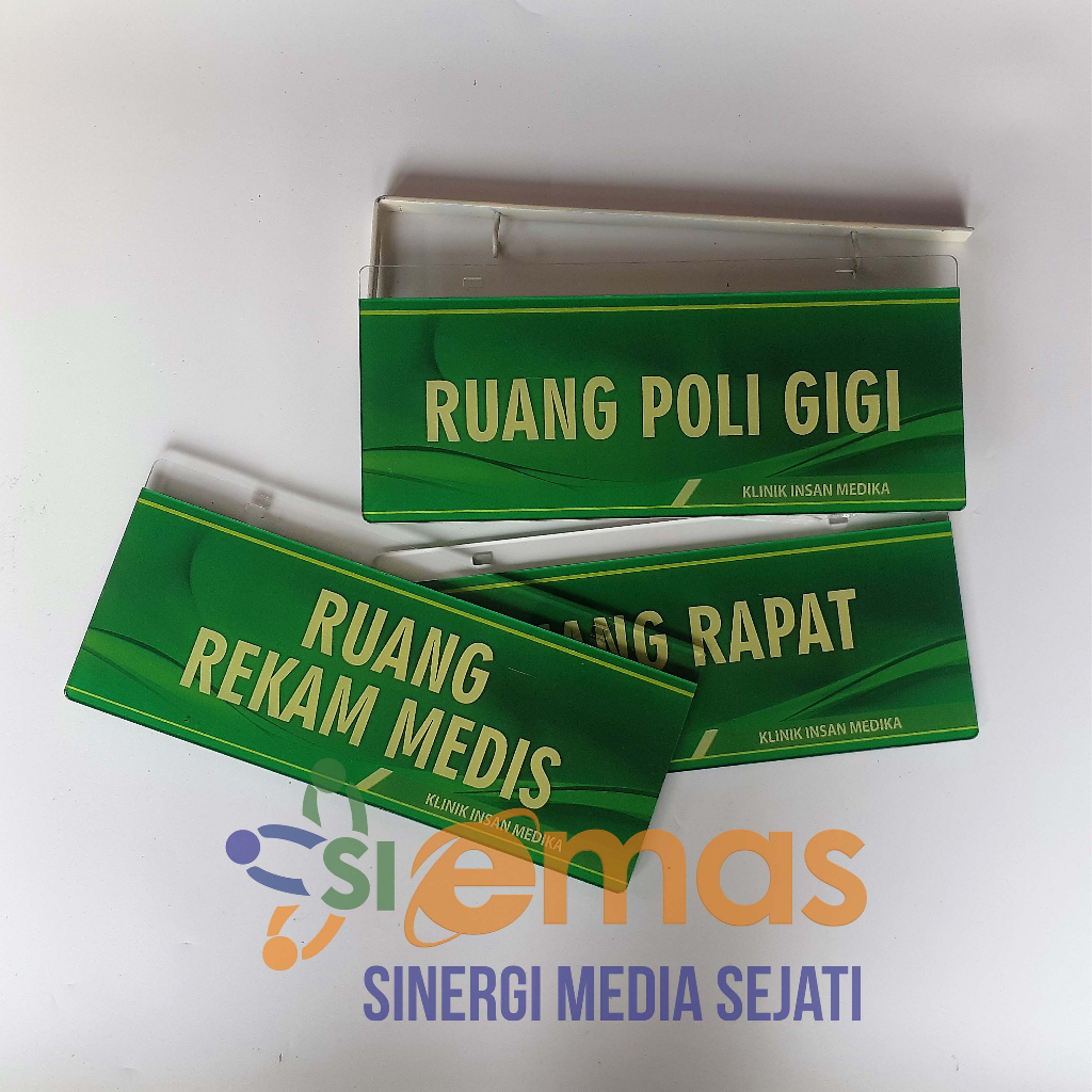 Jual Papan Akrilik Custom | Akrilik Gantung Nama Ruang custom ...