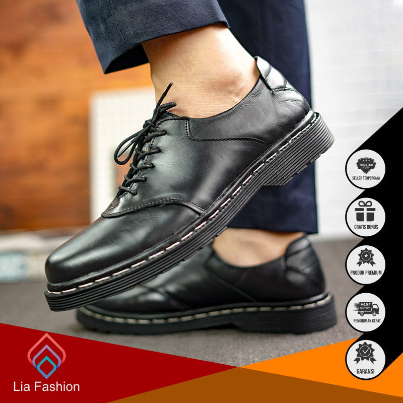 Jual Leather Shoes Pria Full Black Kekinian Kerja Kantor Keren - Sepatu ...
