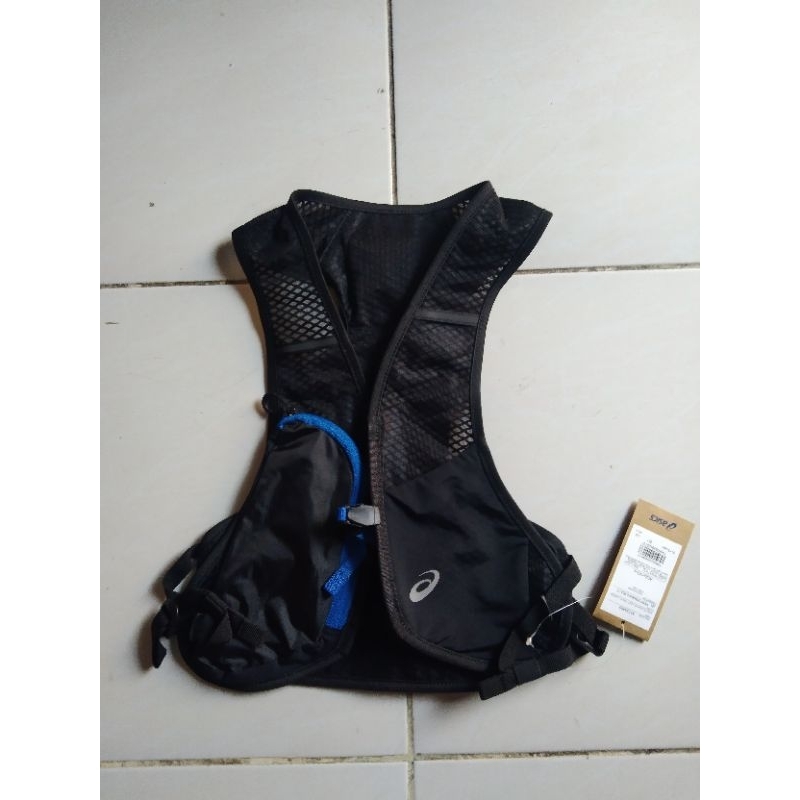 Jual asics running vest pack | Shopee Indonesia