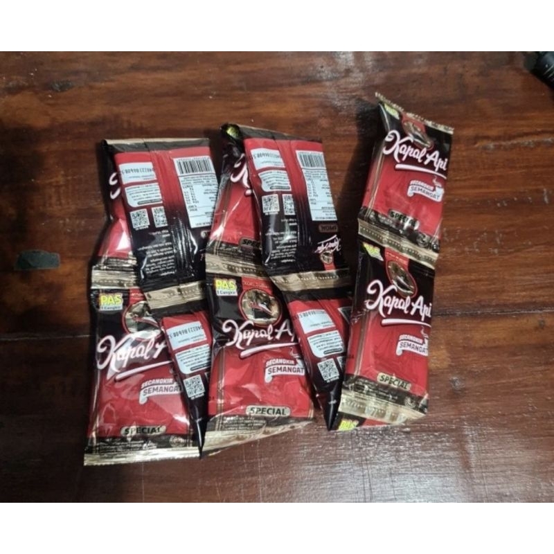 Jual Kopi Kapal Api Mini Sachet Renceng isi 10 Sachet x 6,5gr | Shopee ...