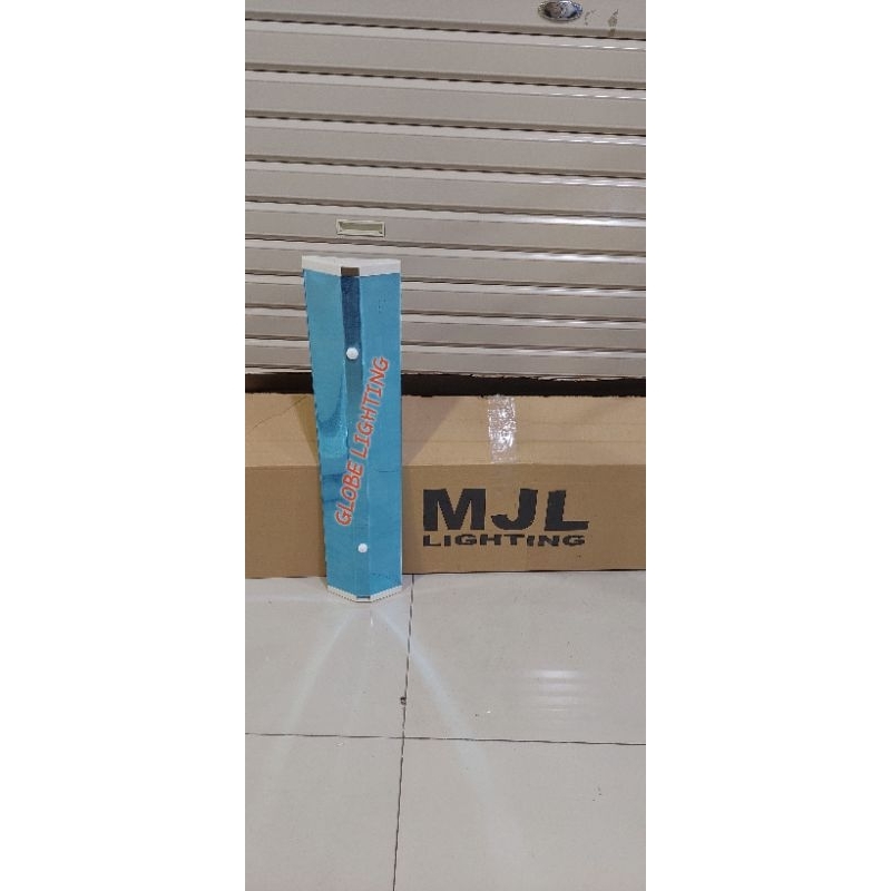Jual KAP LAMPU V-SHAPE MIRROR 1X18W + FITTING (120CM) | Shopee Indonesia