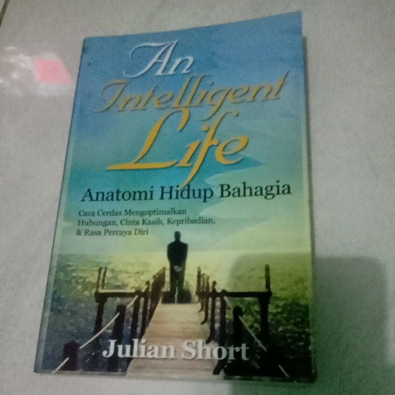 Jual julian short anatomi hidup bahagia | Shopee Indonesia