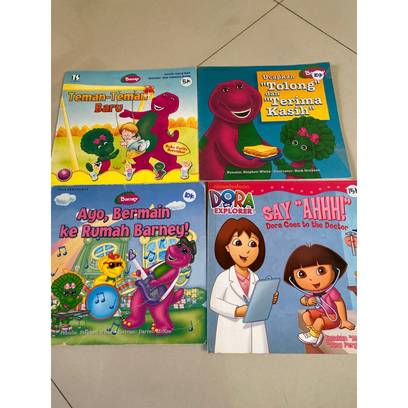 Jual Preloved buku cerita anak (Barney, Dora the Explorer) | Shopee ...