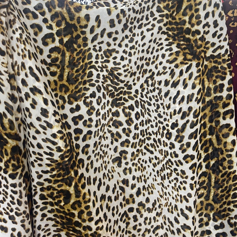 Jual Kain Ceruty impor - Kain Motif Ular - Animal Print - Snack - harga ...