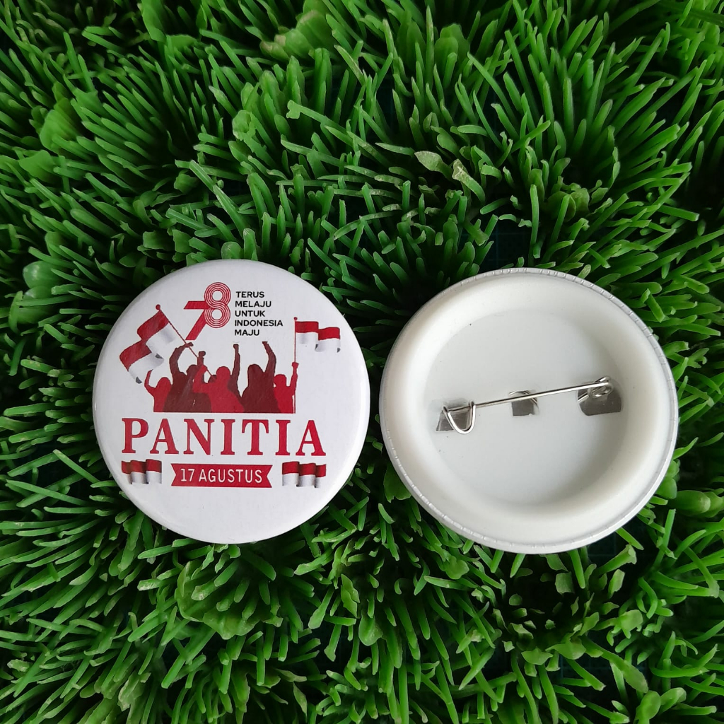 Jual PIN/BROS PANITIA ACARA AGUSTUSAN/HUT RI UKURAN 4,4 CM DAN 5,8 CM ...