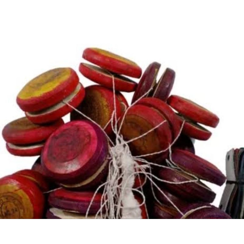 Jual YOYO KAYU TRADISIONAL MAINAN JADUL | Shopee Indonesia