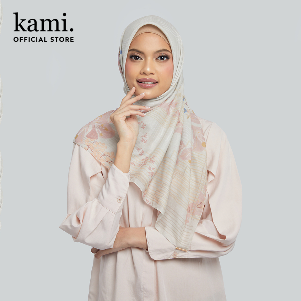 Jual Kami Charaka Scarf Hijab Segi Empat Voal | Shopee Indonesia