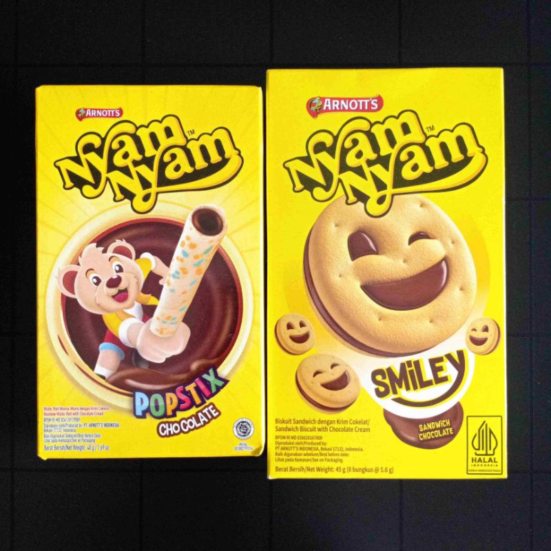 Jual Nyam Nyam NyamNyam Popstix Chocolate Wafer Roll Smiley Biskuit ...