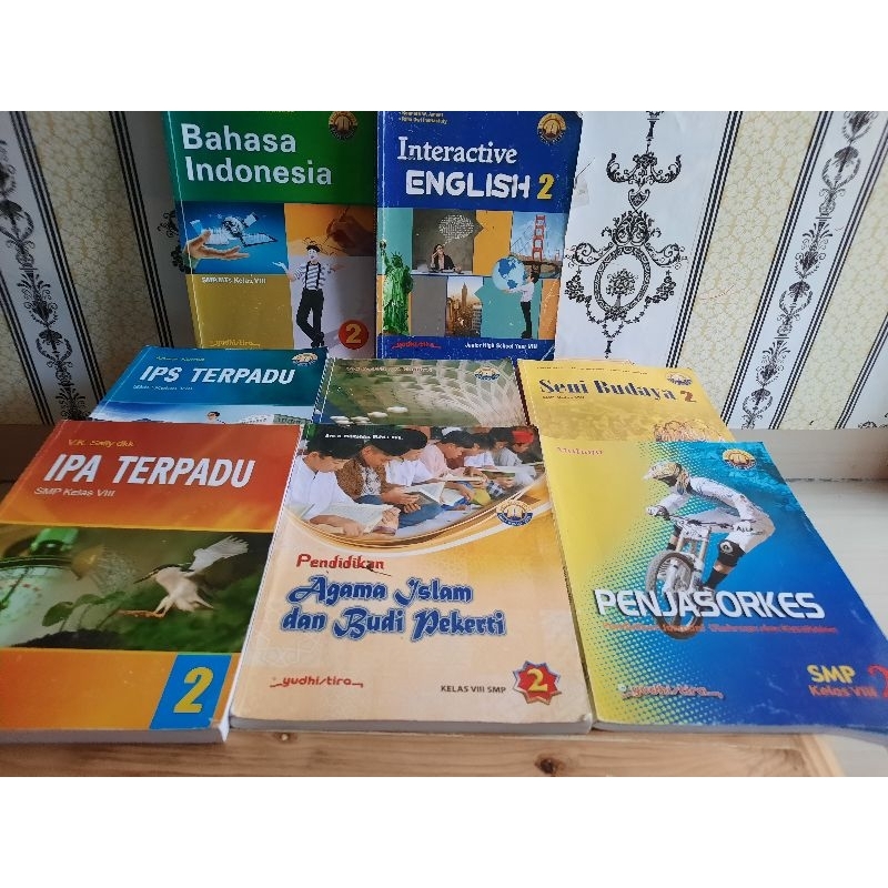 Jual BUKU PAKET PAI DAN BUDI PEKERTI SMP/MTS KELAS VIII 8 K13 REVISI /YUDHISTIRA | Shopee Indonesia