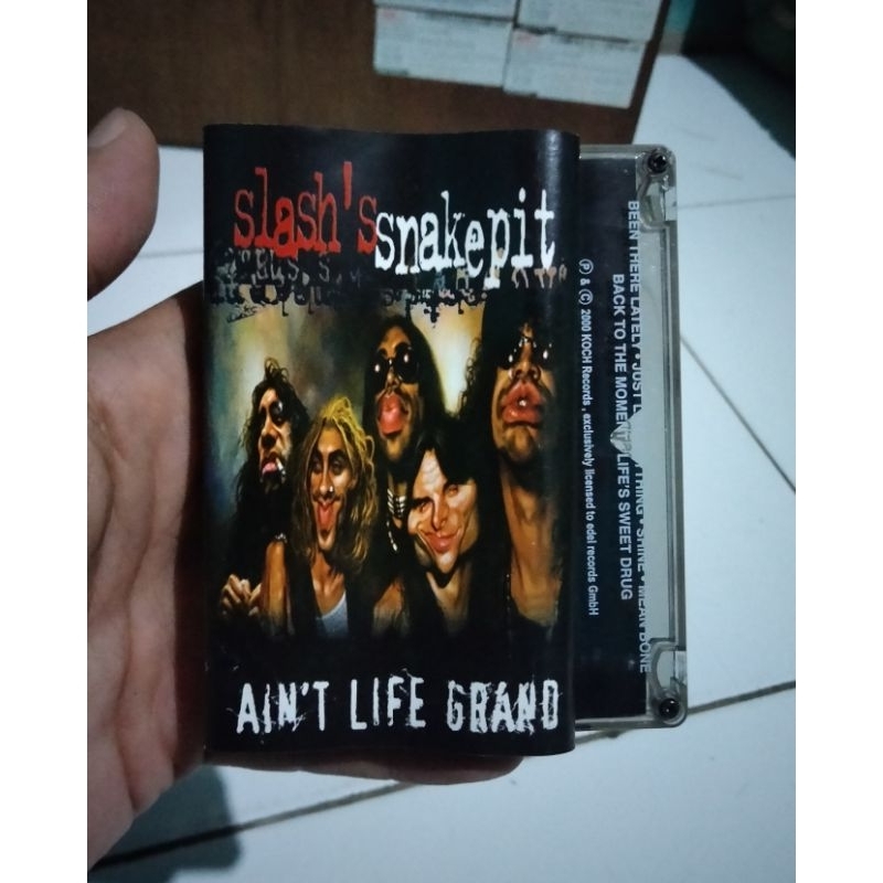 Jual Kaset Pita Original Slash' Snakepit Ain't Life Grand | Shopee ...