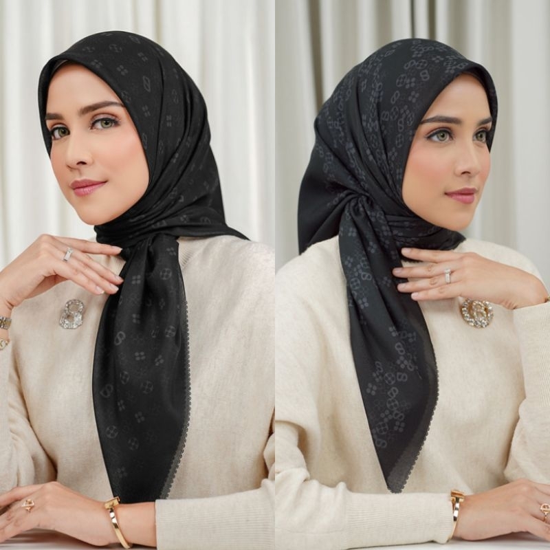 Jual MONOGRAM BUTTONSCARVES ( Ready Ink & Caviar ) | Shopee Indonesia