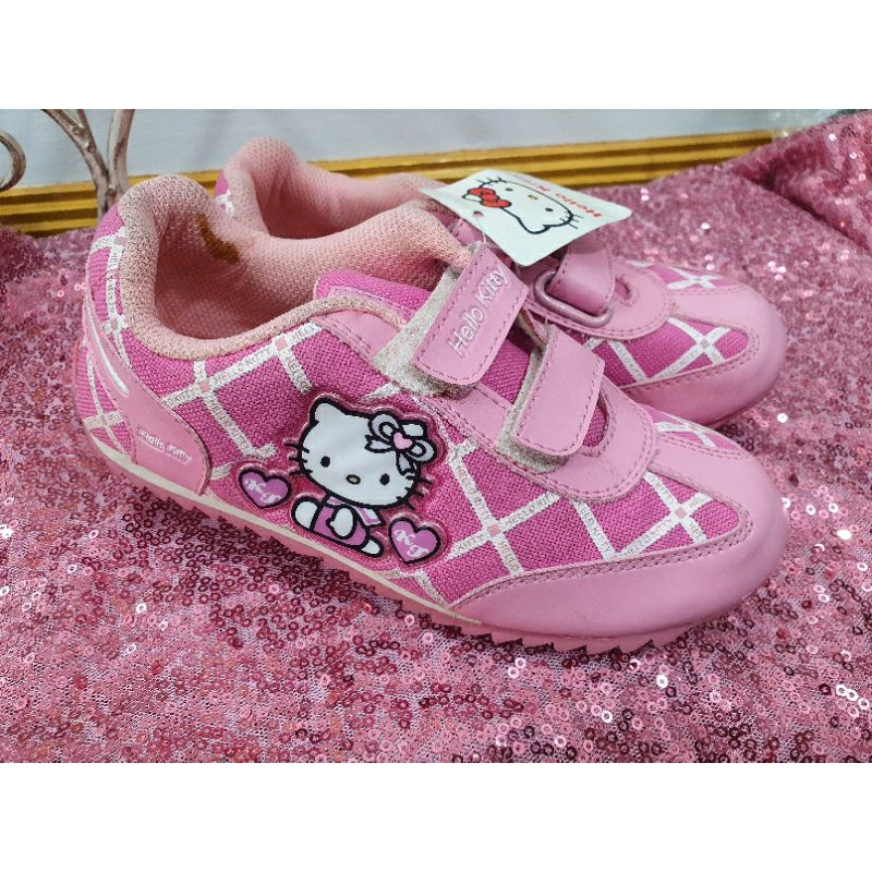 Jual Sepatu Hello Kitty Merk Ando X Sanrio / Sepatu Sekolah / Sepatu ... Jual Sepatu Hello Kitty Merk Ando X Sanrio / Sepatu Sekolah / Sepatu ...