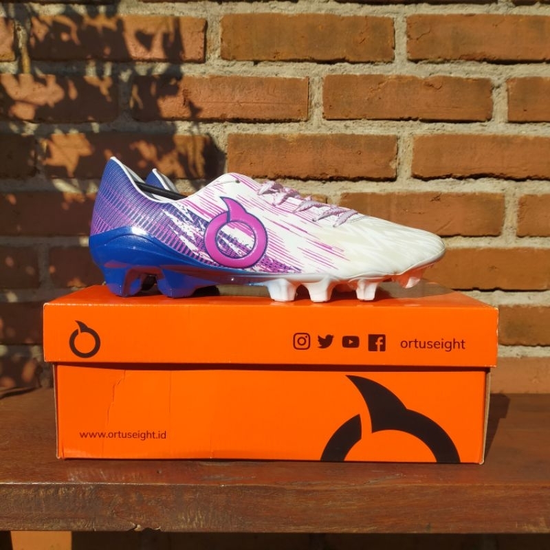 Jual SEPATU BOLA ORTUSEIGHT CATALYST LEGION UNITY FG | Shopee Indonesia