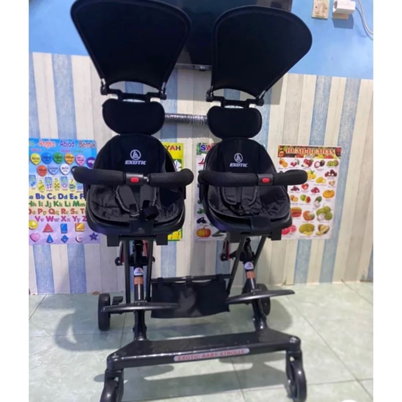 Jual PRELOVED Dorongan Magic Stroller Kembar Twins Exotic Pasific LW ...