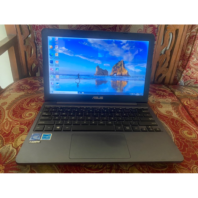 Jual Asus Vivobook E203 | Shopee Indonesia