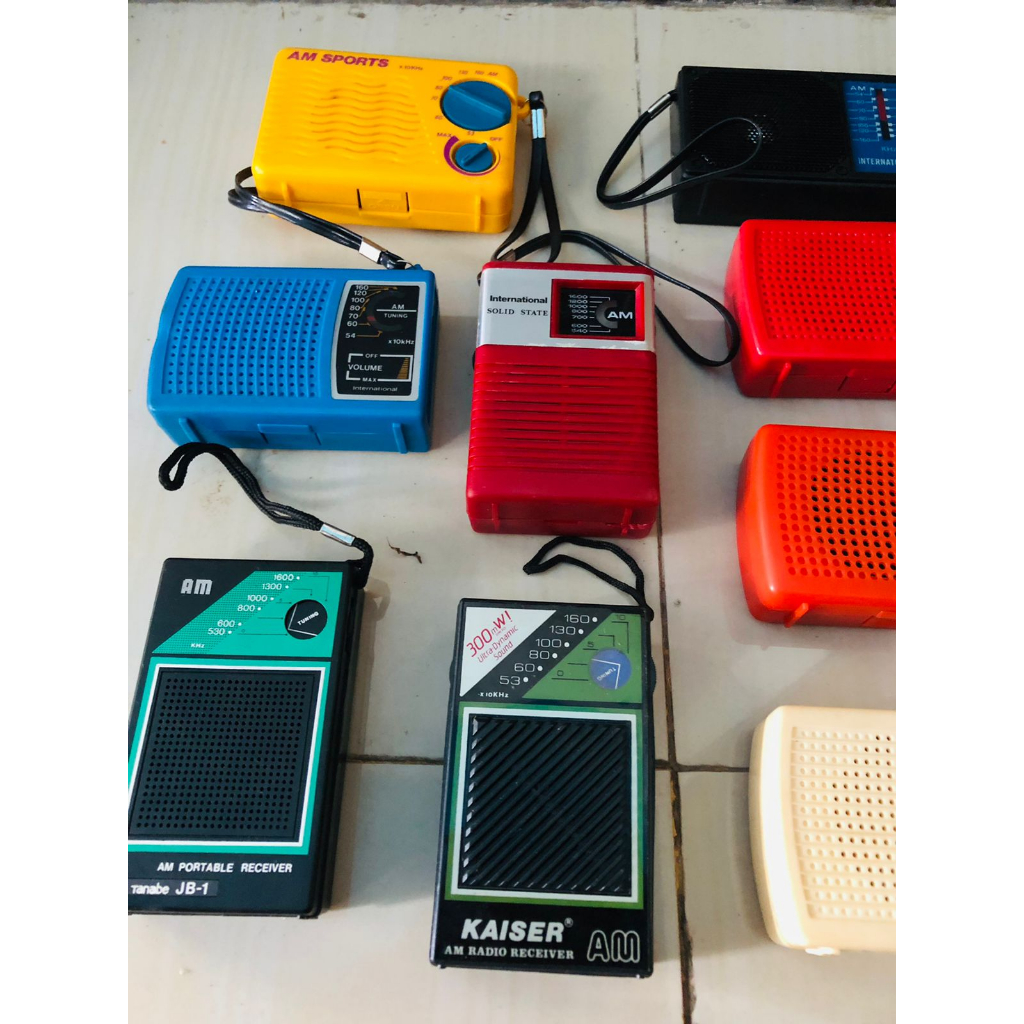 Jual RADIO JADUL PORTABLE MINI RADIO AM VINTAGE OLD UNTUK KOLEKSI ...