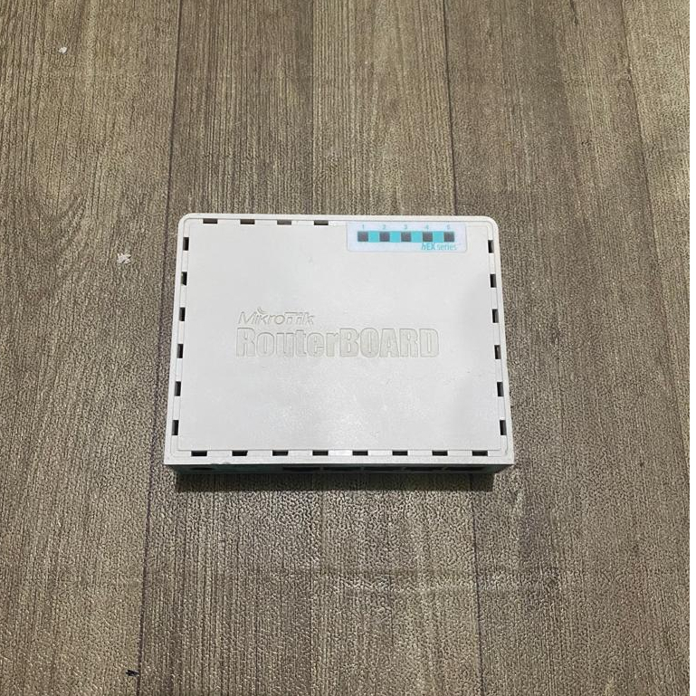 Jual MIKROTIK RB750Gr3 (hEX) | Shopee Indonesia