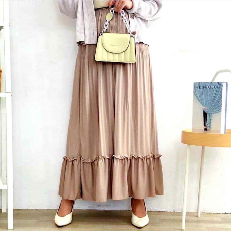 Jual CLARA ROK PLISKET RUFFLE HYGET ROK DUYUNG PLISKET | Shopee Indonesia