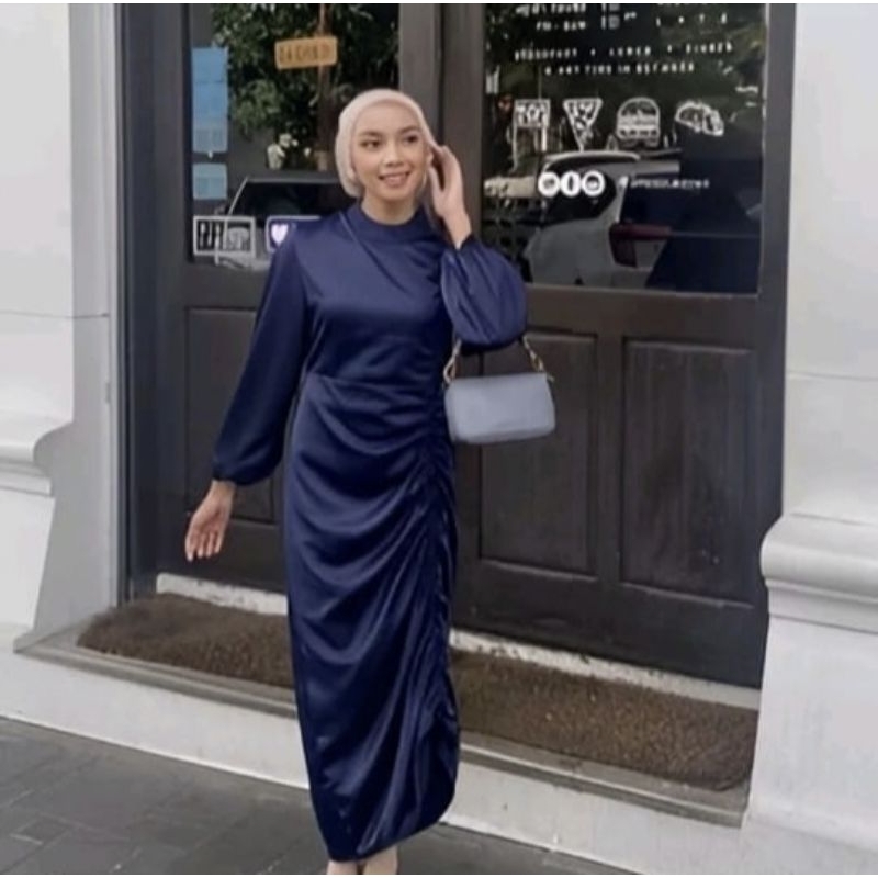 Jual Gamis adini satin pemium //silk dres satin premium velvet //Dress ...