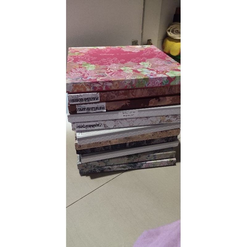 Jual Box Buttonscarves | Shopee Indonesia