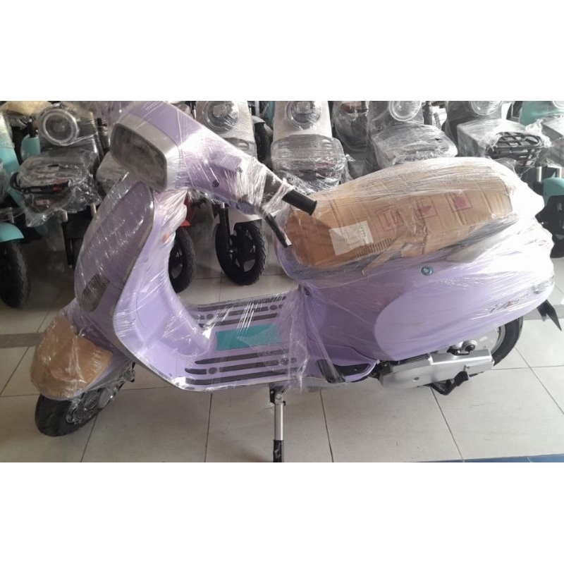 Jual Sepeda Motor Listrik Uwinfly T3s Pro FULL COLOUR (Vespa) 72v/20ah 1200watt double disc T3 S ...