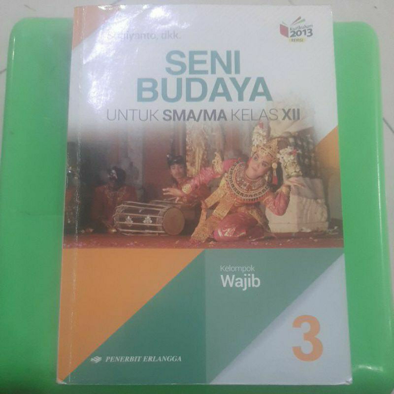 Jual BUKU SENI BUDAYA KELAS XII 3 12 SMA MA ERLANGGA | Shopee Indonesia