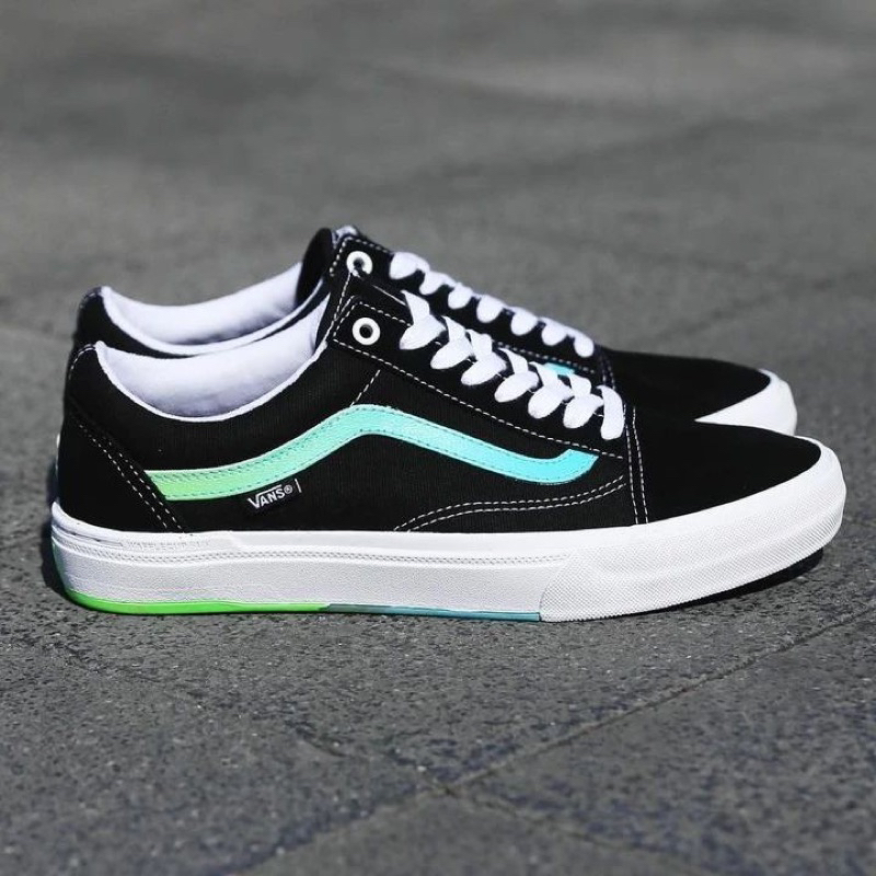 Jual VANS OLD SKOOL SKATE PRO GRADIENT BLACK WHITE ORIGINAL | Shopee ...