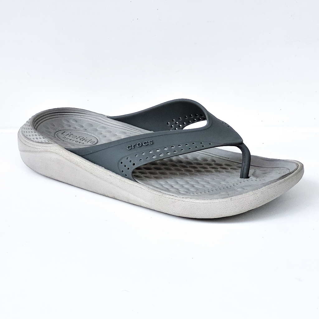 Jual Sandal Crocs LiteRide Flip / Sandal Crocs LiteRide Jepit / Crocs Jepit / Sandal Crocs Pria ...