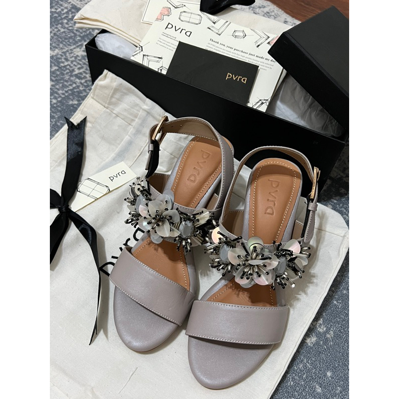 Jual Pvra preloved | Shopee Indonesia