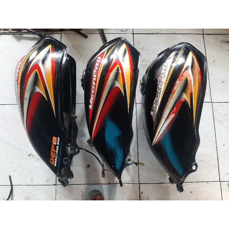 Jual Tangki Megapro lama megapro hiu ORIGINAL copotan | Shopee Indonesia