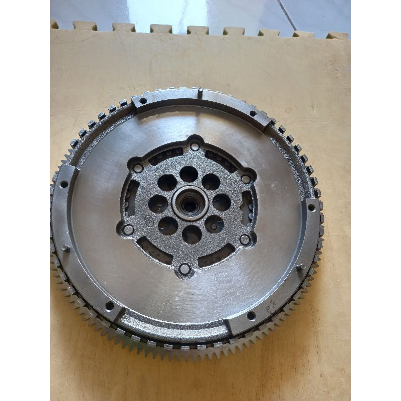 Jual Flywheel Gendeng Roda Gila ford Ranger 2.5 ford Ranger 3.0 ford ...