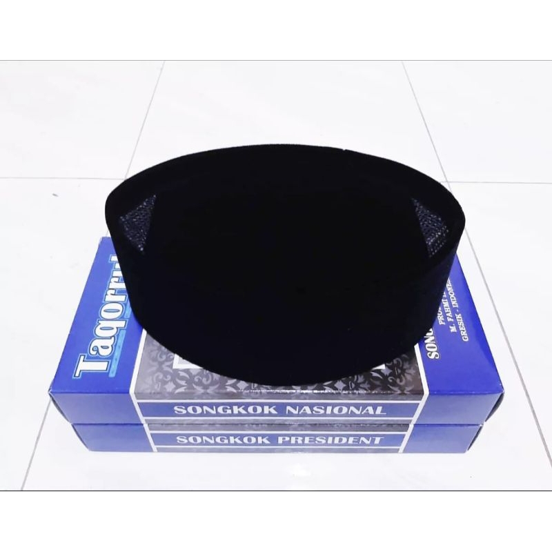 Jual Peci Kopeah Songkok Taqorrub Kopiah Hitam Polos Songkok Nasional Exclusive | Shopee Indonesia