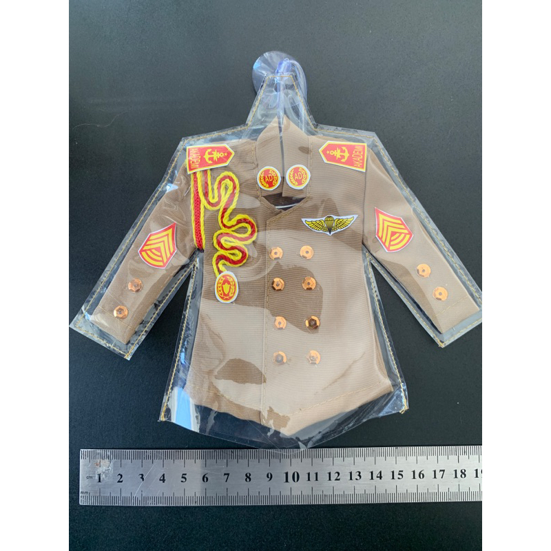 Jual Gantungan Mobil | Tempelan Kaca Kop Kaca Mobil Baju Mini PDH PDL ...