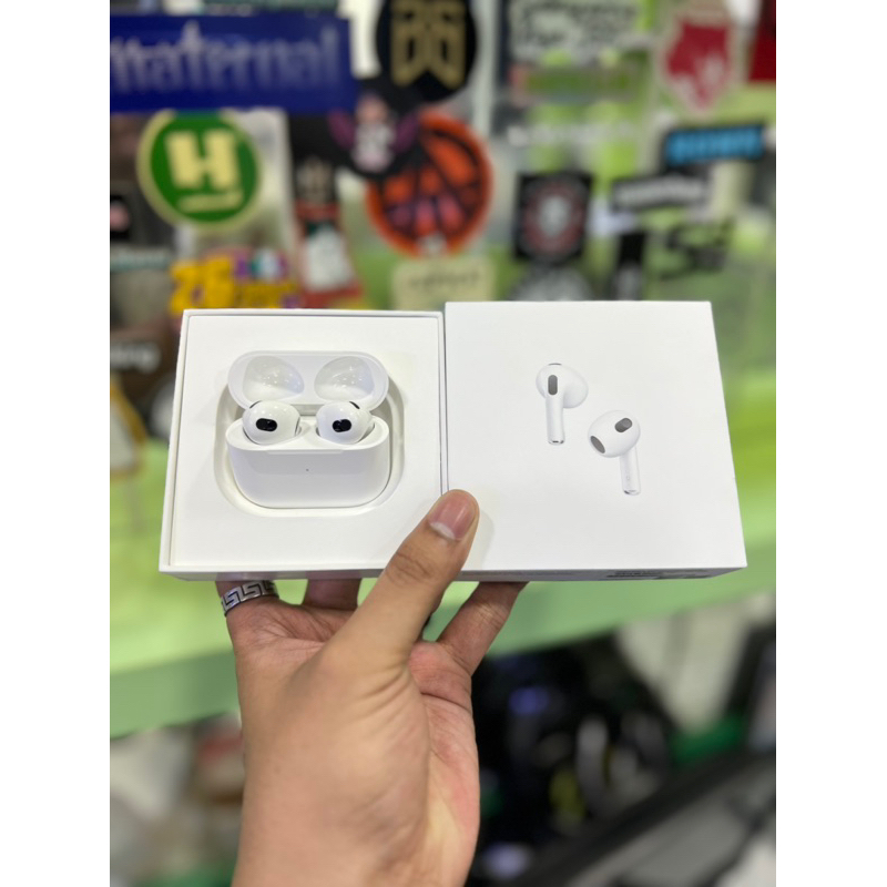 Jual airpods gen 3 resmi 1 bulan pakai | Shopee Indonesia