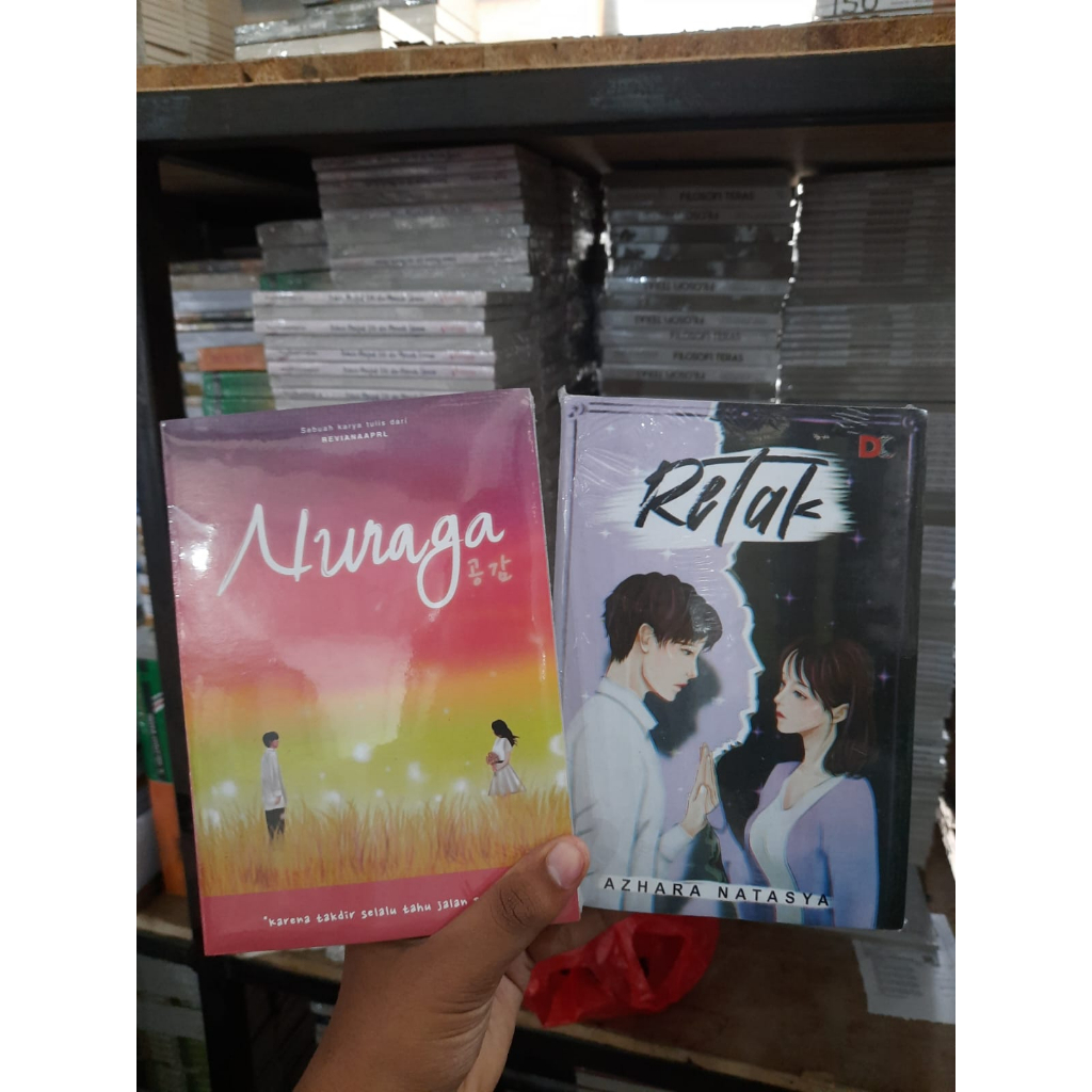 Jual Paket 2 Novel - Nuraga & Retak [SRIBELNOVEL] | Shopee Indonesia