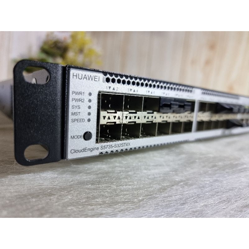 Jual Huawei CloudEngine S5735-S32ST4X 24port SFP 8 Port Gbe Lan 4x 10G ...