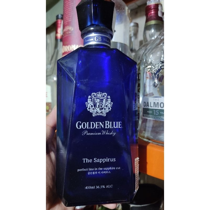 Jual Botol bekas minuman import Golden blue /hiasan/koleksi/pajangan ...