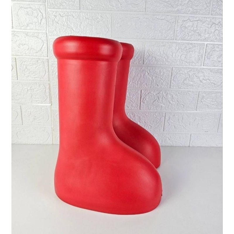 Jual Sepatu MSCHF Big Red Boots Astroboy | Shopee Indonesia