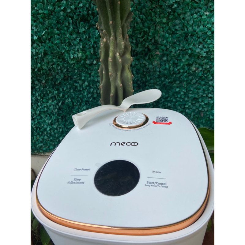 Jual MECOO(preloved) cuma 2x pakai LIKE NEW dengan tampilan rice cooker ...