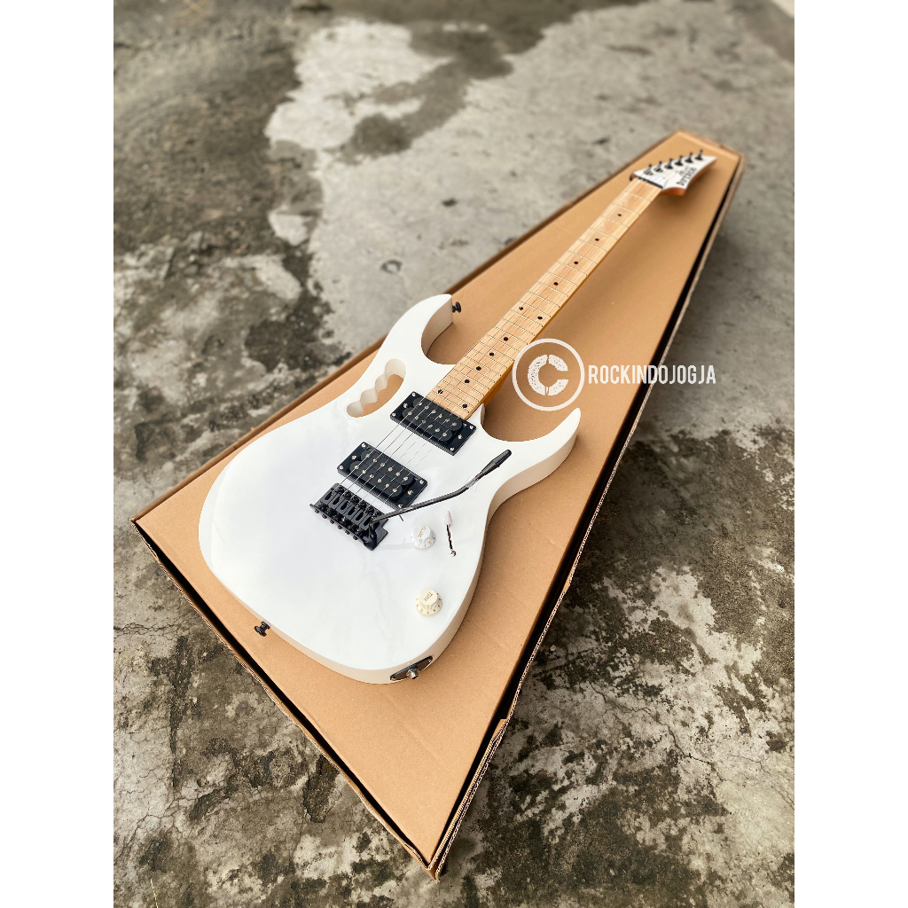 Jual Gitar Elektrik Difergio Original Masiv FREE PACKING KAYU Listrik ...