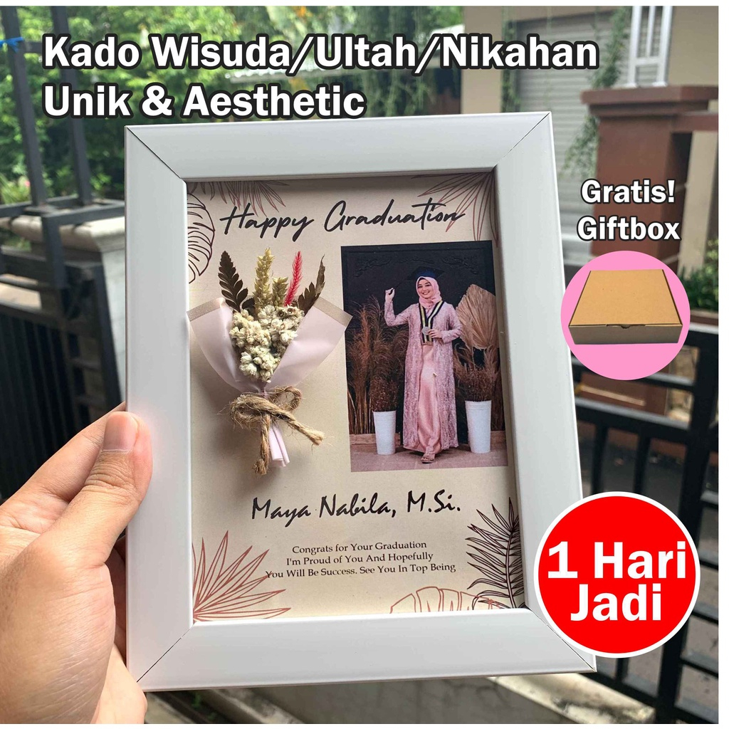 Jual Kado wisuda frame 5r Ultah Bingkai Foto bunga Kering Flower in / Hadiah pernikahan ulang ...