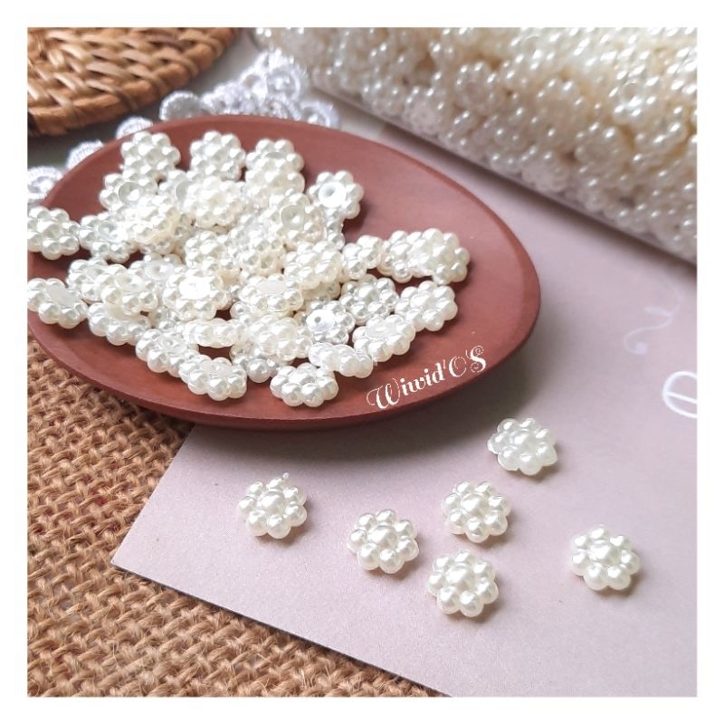 Jual (30 biji) MUTIARA BELAH/FLAT BACK BUNGA 8 mm | Shopee Indonesia