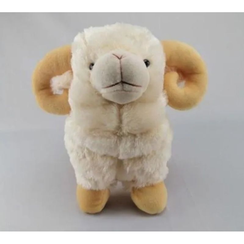 Jual Miniatur Domba Adu Khas Garut Dari Kayu / Mainan Domba Garut Adu ...