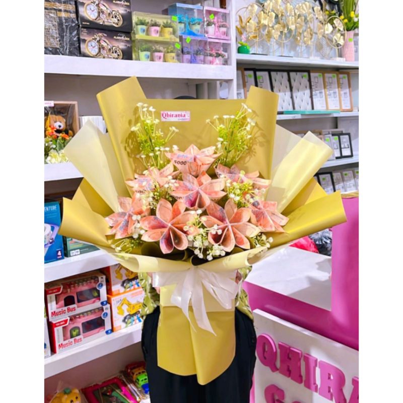 Jual Bucket Uang Bunga Virall / Hadiah / Kado Ulang tahun/ Anniversary ...